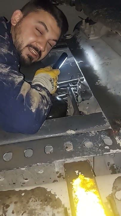 Hava Kaçağı Arıyorum 😂😂 Youtube
