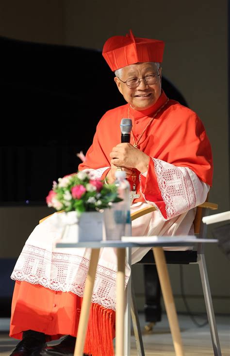 유흥식 추기경 차기 교황 유력 후보 12인에 포함