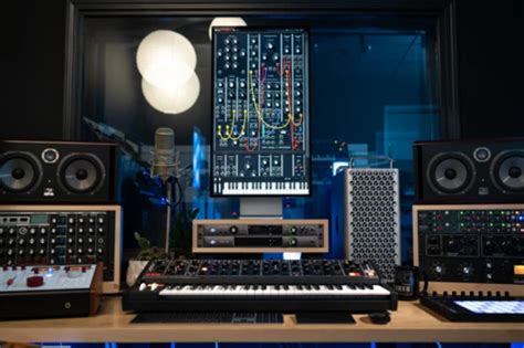 Moogs Model 15 Modular Synthesizer App Is Now Available As A VST MusicPlayers Com