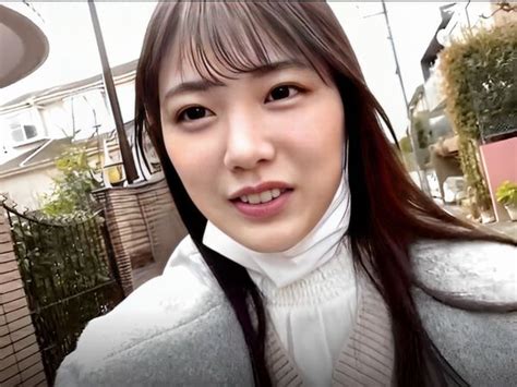 ハード禁欲で欲求不満300％のスレンダー美少女を寸止め調教！顔面騎乗の濃厚クンニ…エビ反り騎乗位でお漏らしアクメ＜我慢＞ ピラ・ニーア
