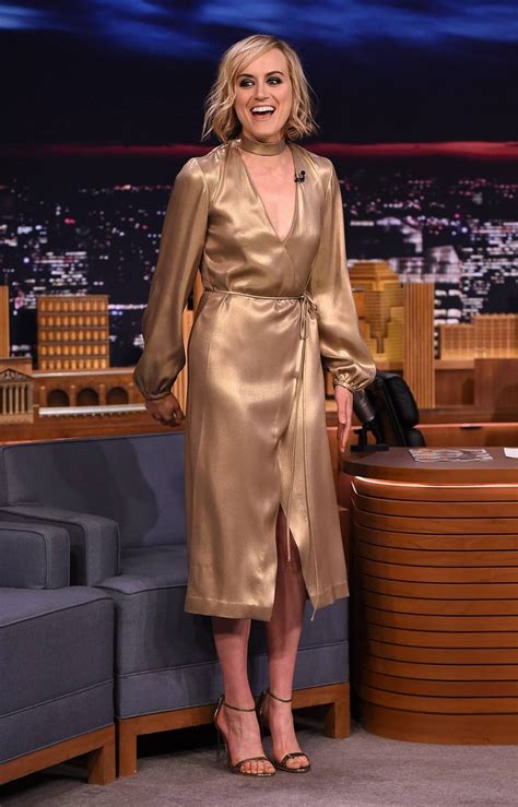 The Hottest Taylor Schilling Photos Around The Net Thblog