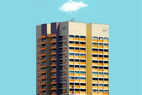 집 밖의 Copy Space 거주 건물 건물 외관 건축 고층 건물 구름 구성하다 구조 기하학적 높은 다중