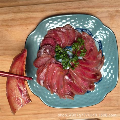 烟熏腊肉腊猪鼻腊猪拱嘴 四川仪陇特产柴火熏腊猪脸 源头厂家现货 阿里巴巴