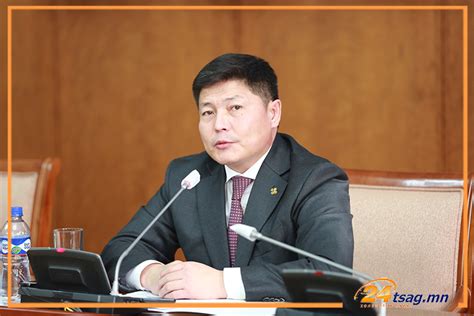 ШУУД Гадаадын хөрөнгө оруулагчдын эрх ашгийг хамгаалах асуудлаар ХЗДХЯ мэдээлэл хийж байна