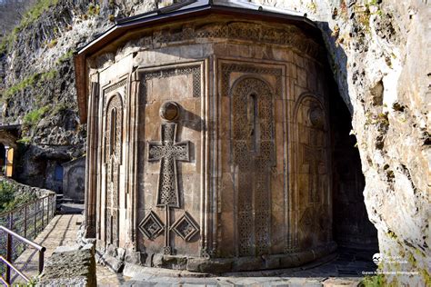 მღვიმევის მონასტერი Georgian Travel Guide