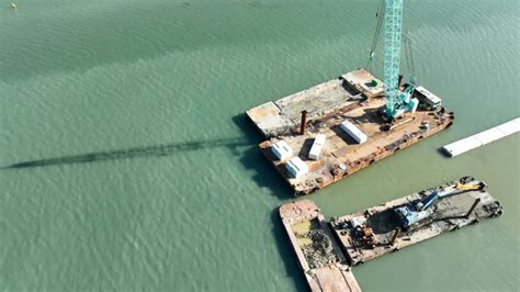 Environmental Protection In Dredging With Pipeline Techniques