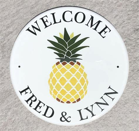 Outdoor Pineapple Plaque Be A Pineapple Stand Tall Wear A Crown Be