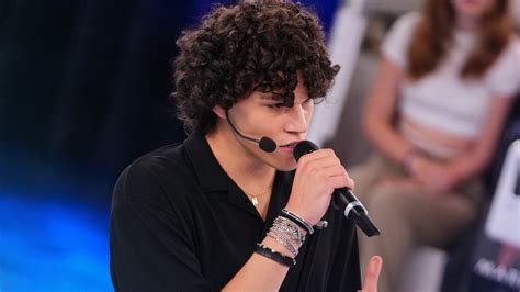 Amici 24 Rudy Zerbi Mette Alla Prova Nicolò La Reazione Di Anna