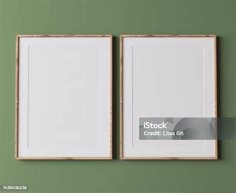포스터 프레임 템플릿 녹색 거실 벽 디자인의 두 개의 나무 프레임 모형 0명에 대한 스톡 사진 및 기타 이미지 0명 3차원 형태 가구 Istock