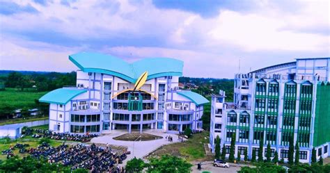 Sosiologi Agama Salam Satu Warna