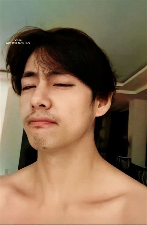 Pin Oleh Michelle Hyde Di K Pop Selca Taehyung