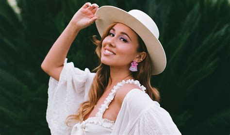 Remembering ‘idol Haley Reinhart Still Bonds With Casey Abrams