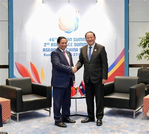 ນາຍົກລັດຖະມົນຕີລາວ ແລະ ຫວຽດນາມ ພົບປະ ປຶກສາຫາລື ຊຸກຍູ້ການພົວພັນຮ່ວມມື