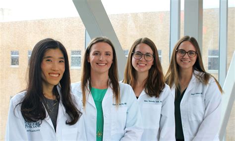 Ophthalmology Residency Training Program Ophthalmology And Visual
