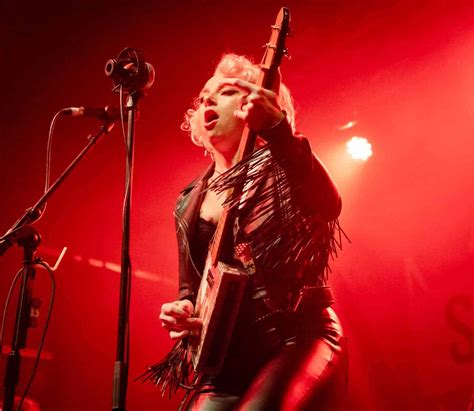 Samantha Fish 3 Rock At Night