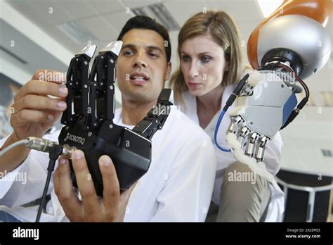 Humanoid Robot For Automotive Assembly Tasks In Collaboration With