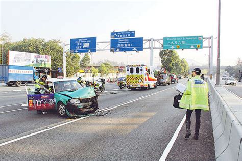 的士醉駕 超標5倍 高速路逆行 撼七人車 晴報 港聞 新聞頭條 D130308