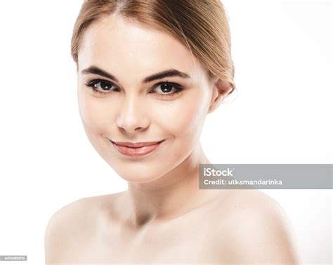 흰색에 고립 된 여성 스튜디오 초상화 스튜디오 샷 스튜디오 촬영에 대한 스톡 사진 및 기타 이미지 스튜디오 촬영 관능 닫은 Istock