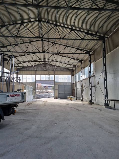 Велико Търново Складово помещение Склад 360 кв м Складове