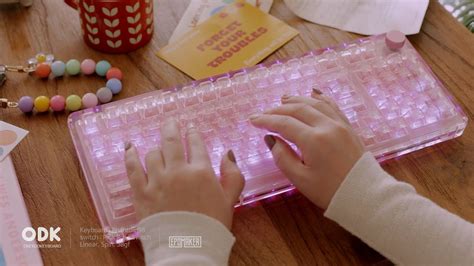 봄 맞이 데스크셋업 핑크 투명 커스텀 키보드 키붐 팬텀98 Kiiboom Phantom98 Epomaker Youtube