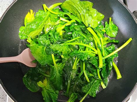 시금치계란볶음 만드는법 시금치팽이버섯볶음