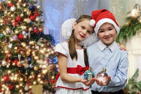 Печать на елочных шарах Елочные шары с логотипом Елочный шар с фото