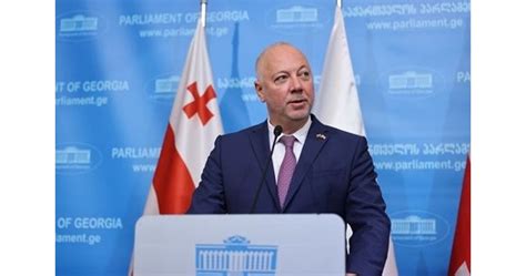 Росен Желязков отрече да е кандидатът на ГЕРБ за кмет на София