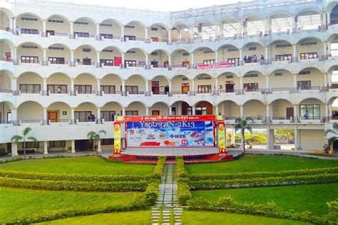 Vignan Institute Of Technology And Science Courses Fees Contact Details Facilities