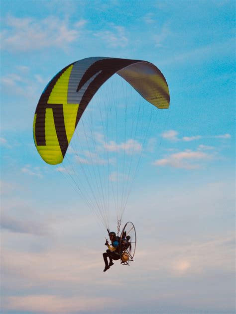 Paramotor Wallpapers Top Free Paramotor Backgrounds Wallpaperaccess