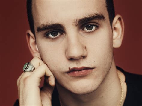 Pictures Of Gabriel Jagger