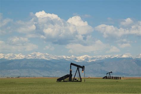 Epa Scraps Methane Reporting Oil