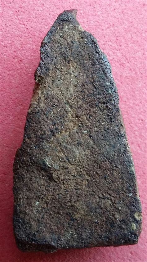 หลวงปู่เพิ่ม วัดกลางบางแก้ว พระผงขมิ้นเสก พิมพ์ พระชัยวัฒน์ ยอดธง สวยสุดๆ Ennxo