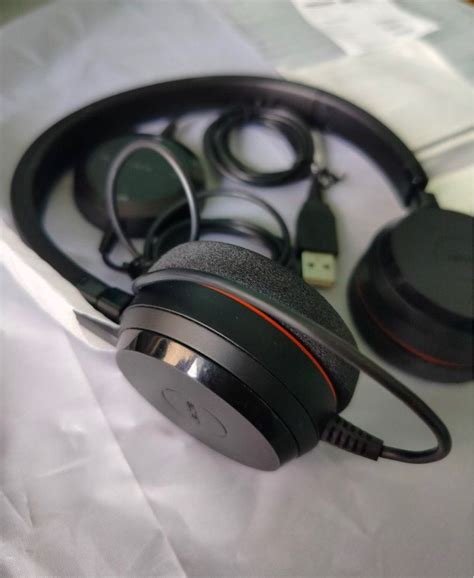 Jabra Noise Cancellation Audio Headphones Headsets On Carousell
