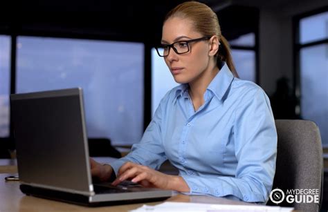 2024 Best Online Computer Networking Degrees [bachelors Guide]