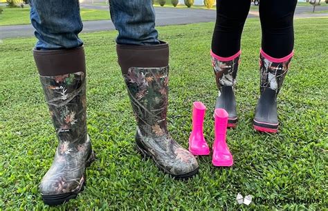 Find Your New Boots at HISEA #Back2School23 - Mom Does Reviews