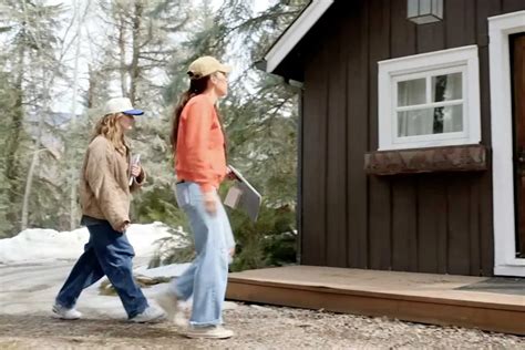Chip And Joanna Gaines Daughter Ella Makes Her Design Debut In New