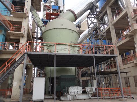 Vertical Roller Mill Belt Conveyor Stacker And Reclaimer Crusher Screen Ball Mill Supplier