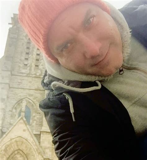 Él Es Óscar Ulloa El Hombre Al Que Shakira Le Dedicó Antología