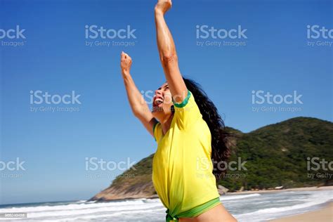 축구 브라질에에서 목표를 축 하 하는 여자 경쟁에 대한 스톡 사진 및 기타 이미지 경쟁 골인 기 Istock