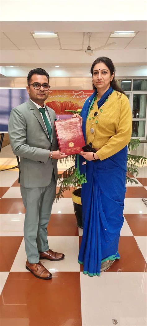 Phdjourney Dr Navneet Verma 11 Comments