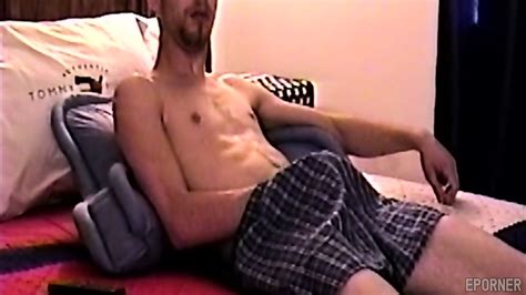 Resting May End With Massive Cumshot Eporner