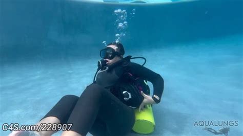 Foot Fetish Scuba Blaize Matrix Aqualungs Clips4sale