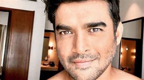 R Madhavan Reveals Wife Saritas Reaction To His Shirtless Pics ‘can