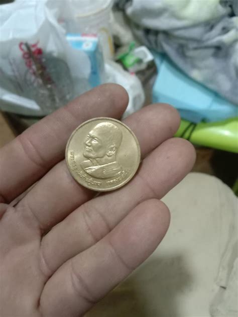 พระเหรียญหลวงพ่อเปิ่น ครบ 6 รอบ เสาร์5 รุ่นธรรมจักรมหามงคล วัดบางพระ จ นครปฐม เนื้อทองคำขัดเงา