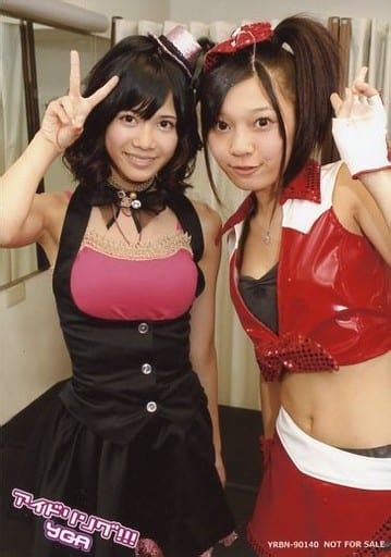 駿河屋 買取アイドリング YGA 伊藤祐奈春日沙也加 膝上衣装黒ピンク赤白片手ピース DVDアイドリング YGA