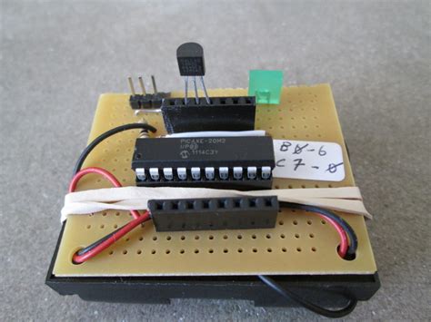 Picaxe Simplest Datalogger