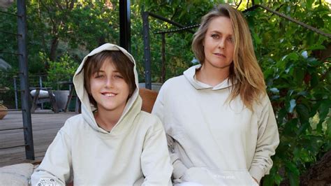 Natural Mum Alicia Silverstone Reveals She Still Co Sleeps With Her Year Old Body Soul