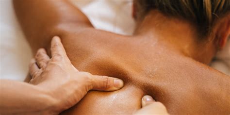 Massage Etiquette What To Avoid For A Massage Massage Strong