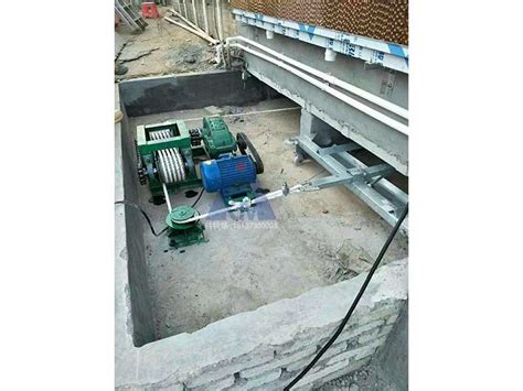 猪舍刮粪机使用案例 工程案例 固液分离机 漏粪板模具 复合漏粪板 水泥漏粪板 科牧华养殖设备