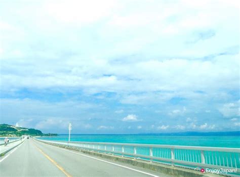 古宇利大橋から見る絶景ブルー古宇利島を眺めながら沖縄らしい海の上のドライブを体験沖縄観光情報EnjoyJapan